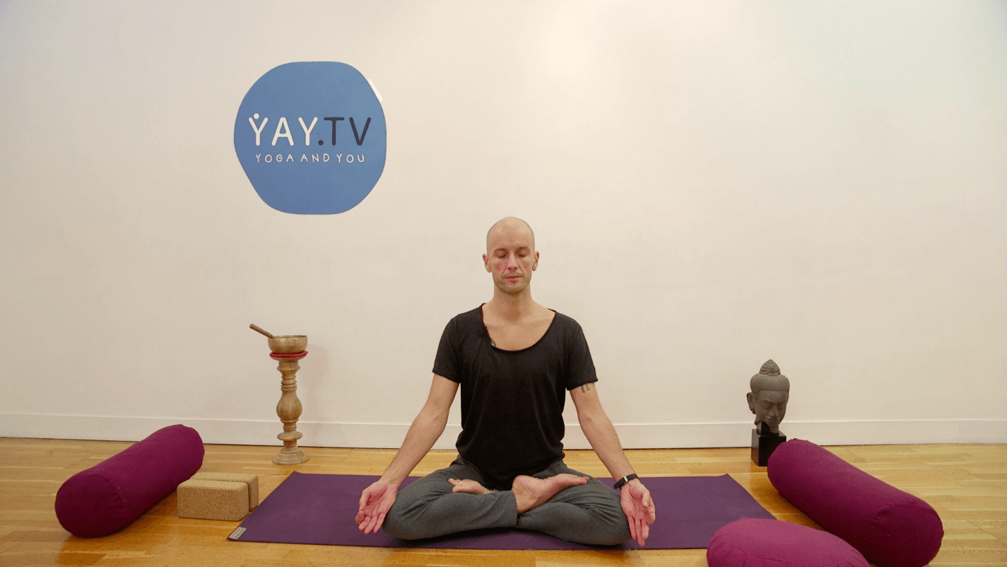 Watch La base des postures assises Online